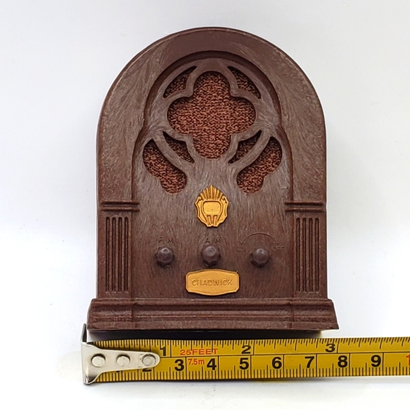 Chadwicks | Accents | Vintage Mini Chadwick Radio Music Box 974 Plays ...
